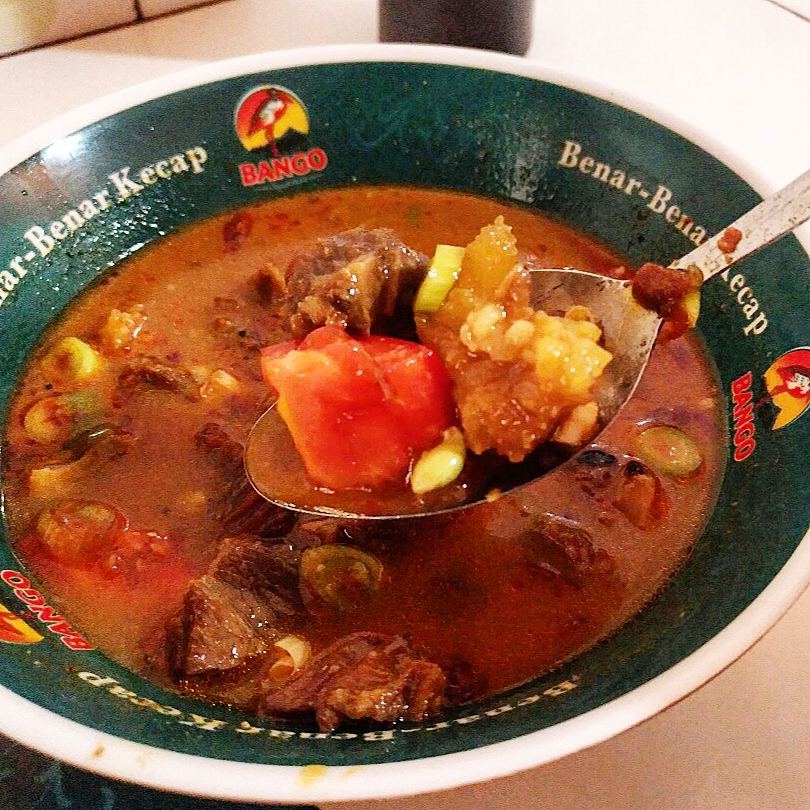 Soto Tangkar dan Sate Kuah Daging Sapi Pak H. Diding, Kuliner Jakarta ...