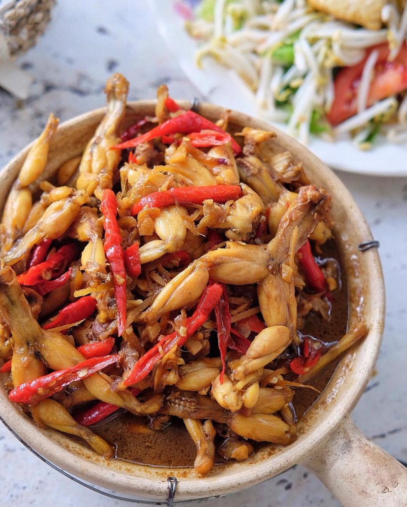 Kuliner Ekstrem Jogjakarta, Dari Otak Hingga Kepompong