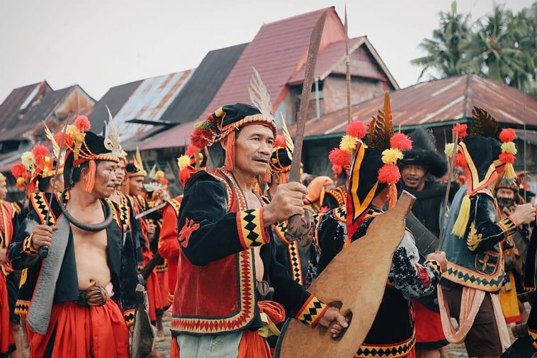 Ragam Tarian Perang Suku Indonesia, Indah Tanpa Pertumpahan Darah