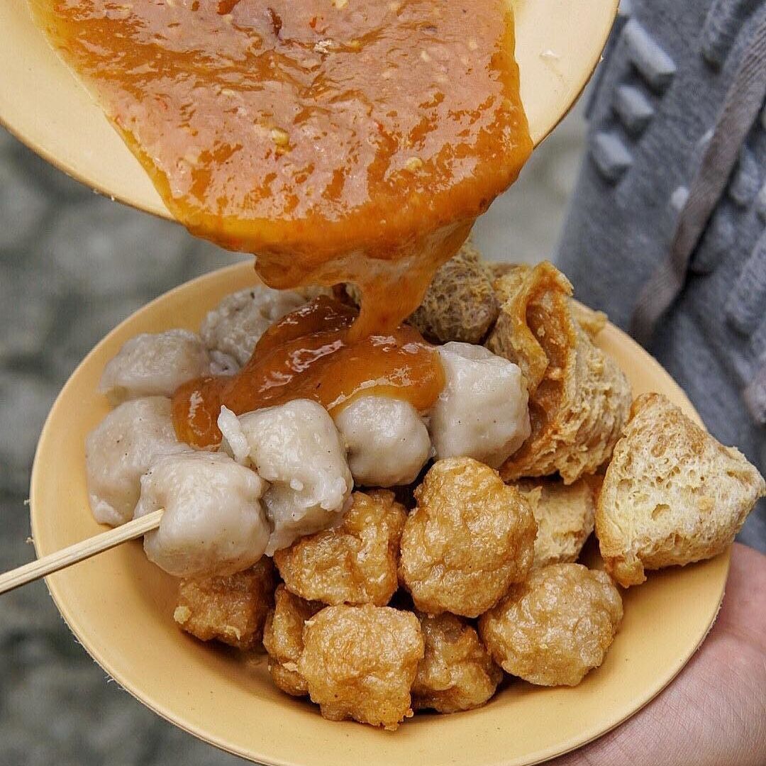 4 Bakso Goreng di Jogja, Varian Unik dengan Saus Super Pedas