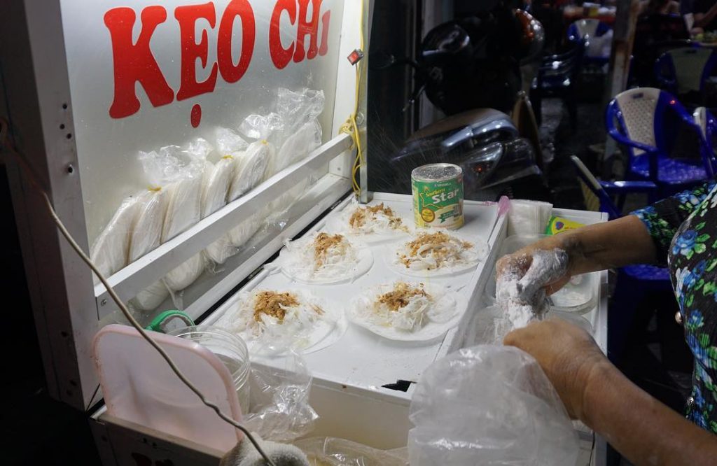 Keo Chi, Jajanan Unik di Vietnam Berisi Permen Mie