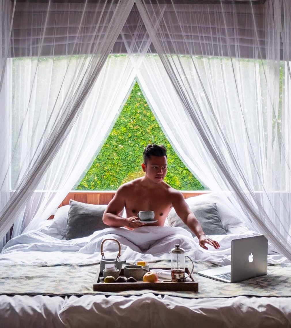 Bingung Cari Tempat Menginap, Follow Selebgram Ahli Hotel Ini
