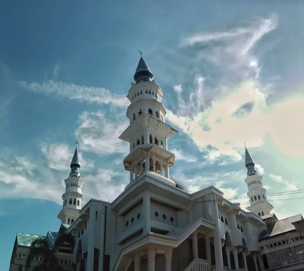 Masjid Indah di Lombok, Cocok untuk Wisata Religi Nih