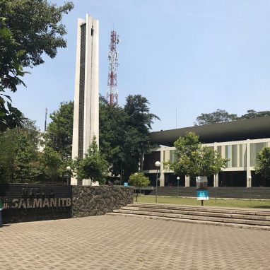 Deretan Masjid Ikonik Bandung, Begitu Indah dan Sarat Kisah