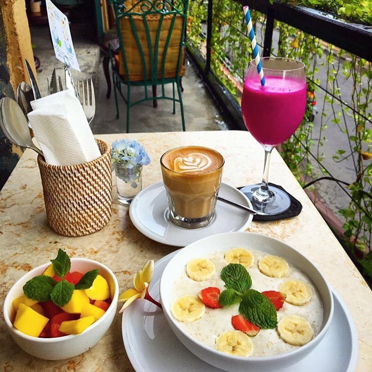 Kafe Keren di Ubud, Paduan Menu Enak dan Spot Instagramable
