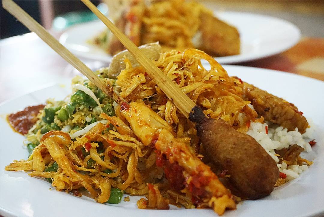 Nggak Usah Jauh-jauh, Ini Kuliner Bali di Jakarta untuk Kurangi Kangen