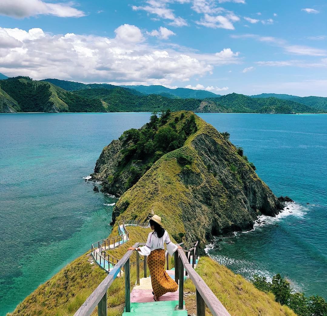 Pulau Dua di Sulawesi yang Indahnya Tak Tertandingi