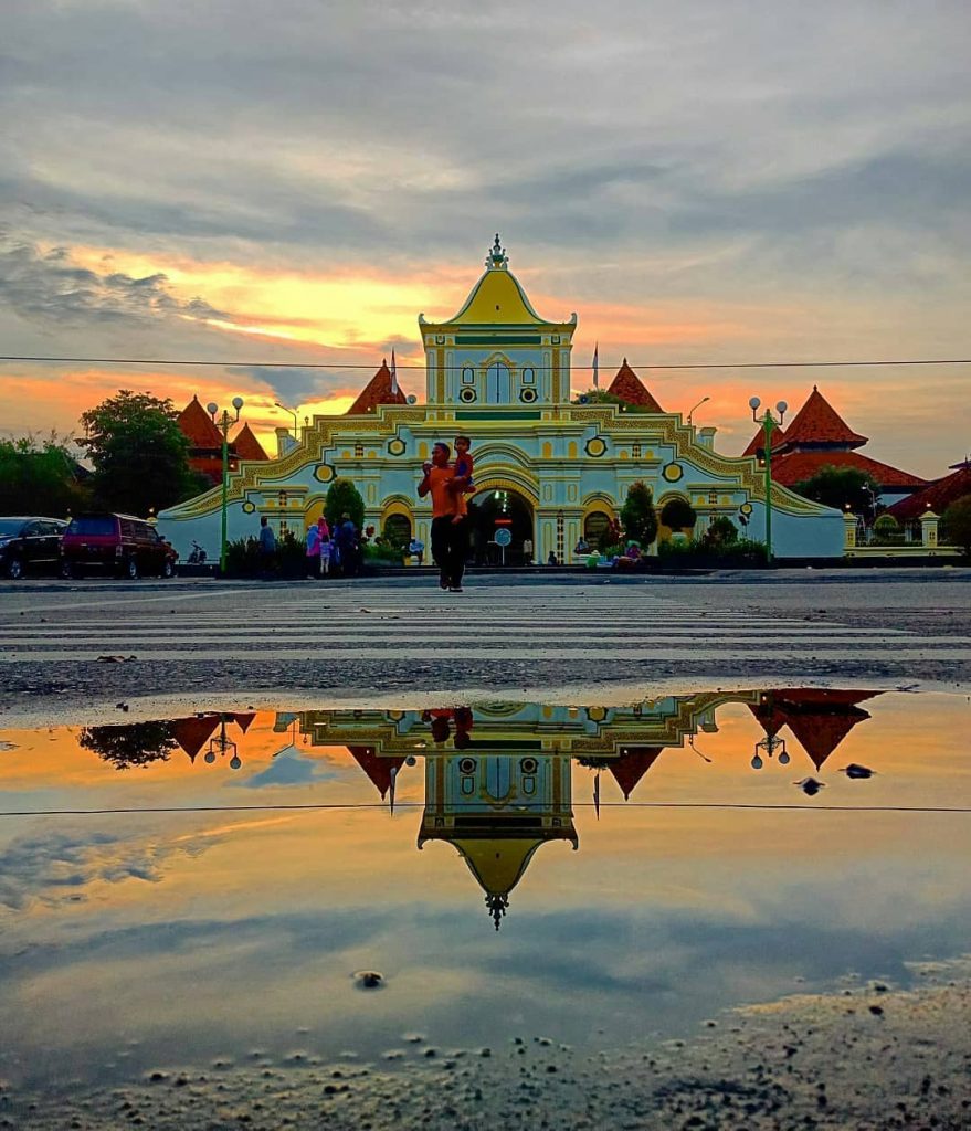Tempat Wisata di Sumenep, Satu Hari Takkan Cukup