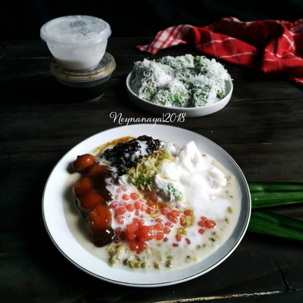 Bubur Kampiun Khas Sumatera Barat, Perpaduan Legit dan Manis 6 Jenis Bubur