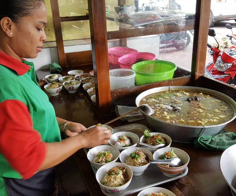 Soto Seger Mbok Giyem, Kuliner Boyolali yang Jadi Primadona