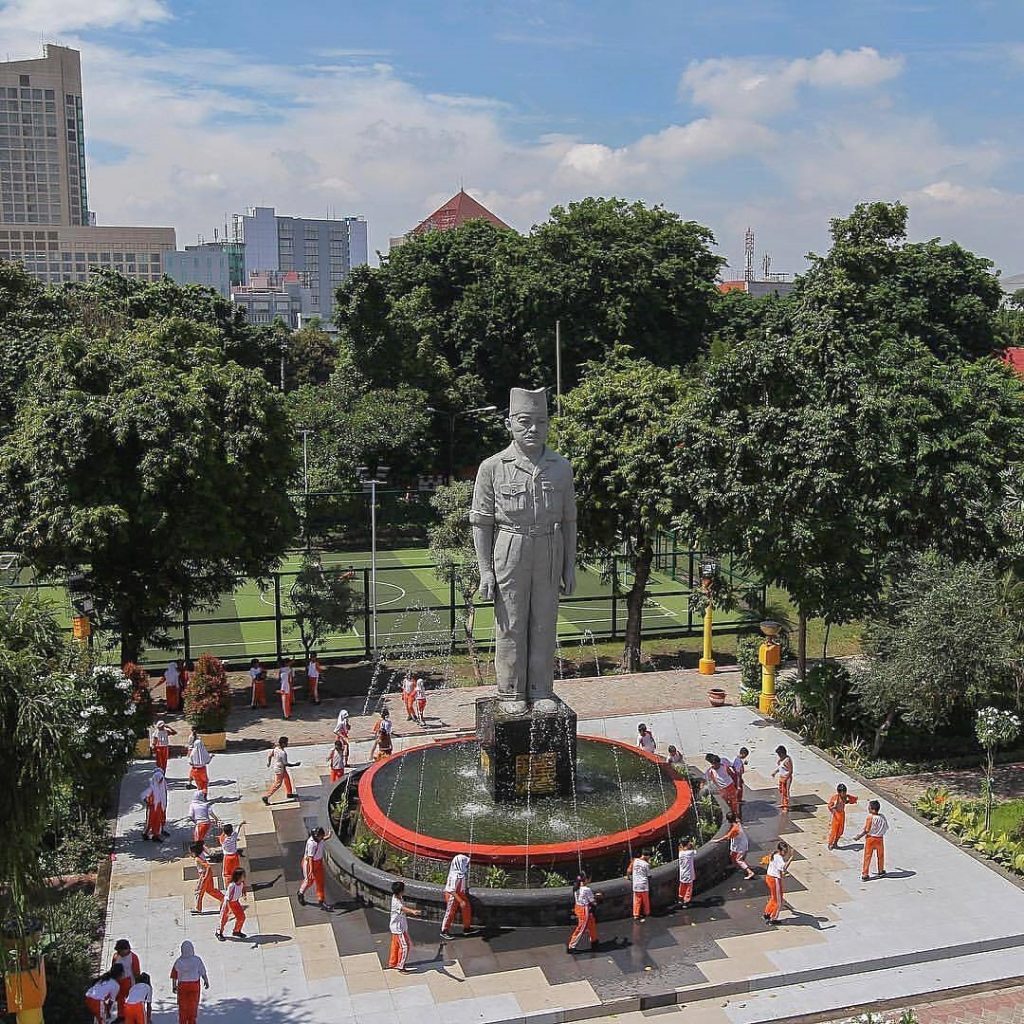 Taman Apsari, Menikmati Surabaya dengan Cara Berbeda