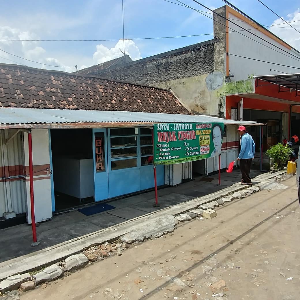 Rujak Cingur Mak Soerip di Maospati Magetan, Jalan-jalan Tetap Kenyang