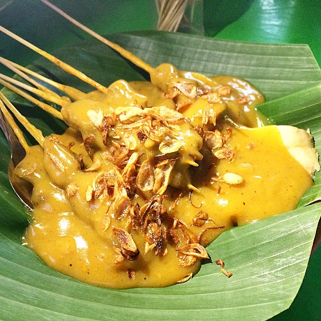 7 Sate Padang di Jakarta dengan Kelezatan Luar Biasa