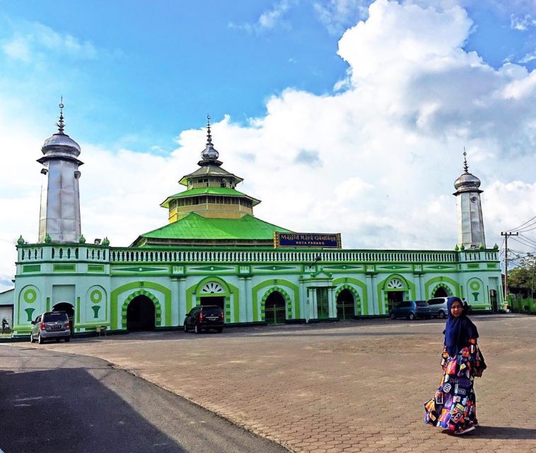 Napak Tilas Masjid Raya Ganting, Penuh dengan Jejak Sejarah