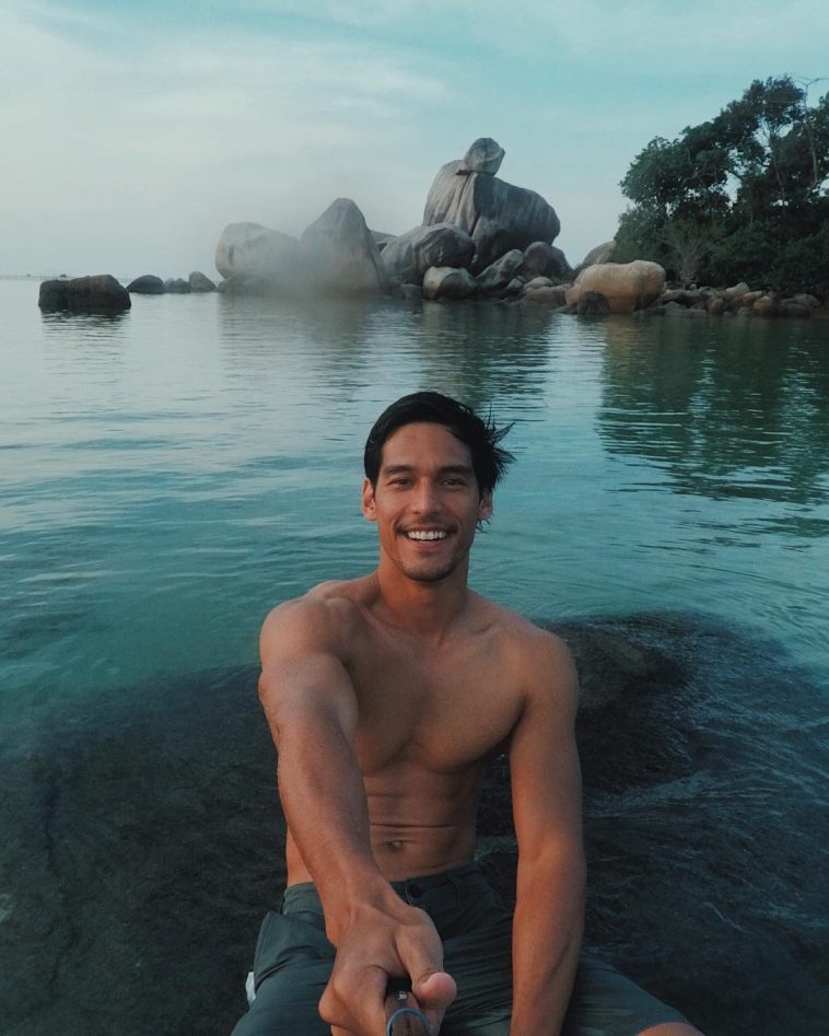 10 Machonya Richard Kyle yang Hobi Jelajah Alam, Teman Dekat Jessica ...