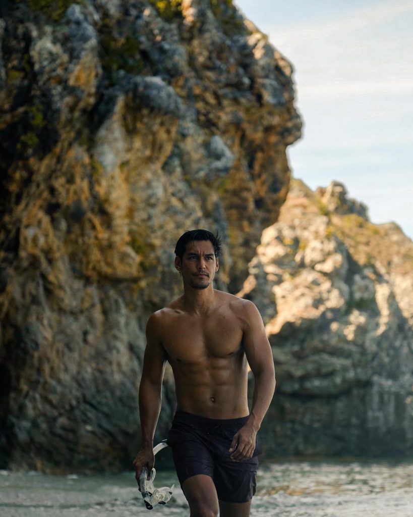 10 Machonya Richard Kyle yang Hobi Jelajah Alam, Teman Dekat Jessica ...