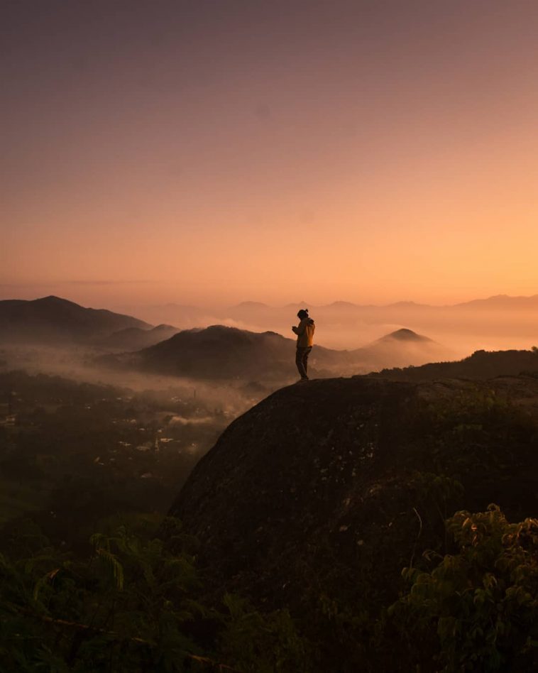 Titik Melihat Sunrise di Lombok, Romantis Abis
