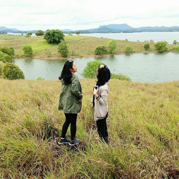 Bukit Batu di Riam Kanan, Sensasi Padang Sabana Serasa di Afrika