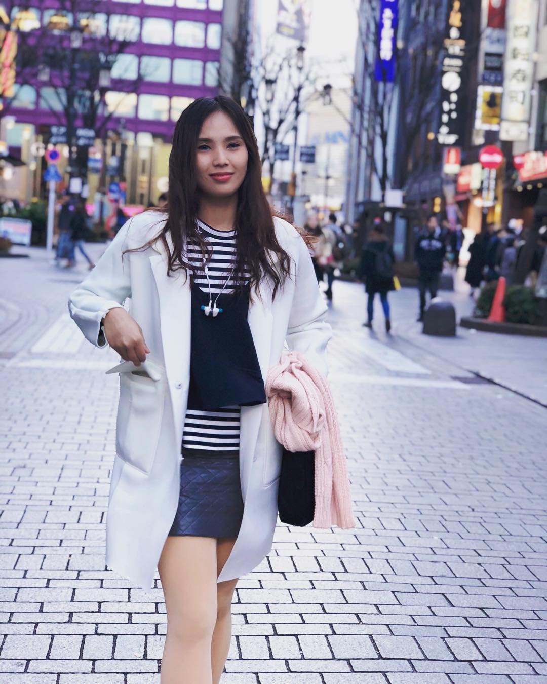 Inspirasi Liburan dari Atlet Pencak Silat yang Cantik Jelita Wewey Wita