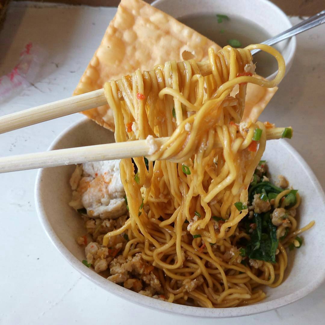 Rekomendasi Menikmati Mie di Kota Bandung, Kenyang Bahagia!