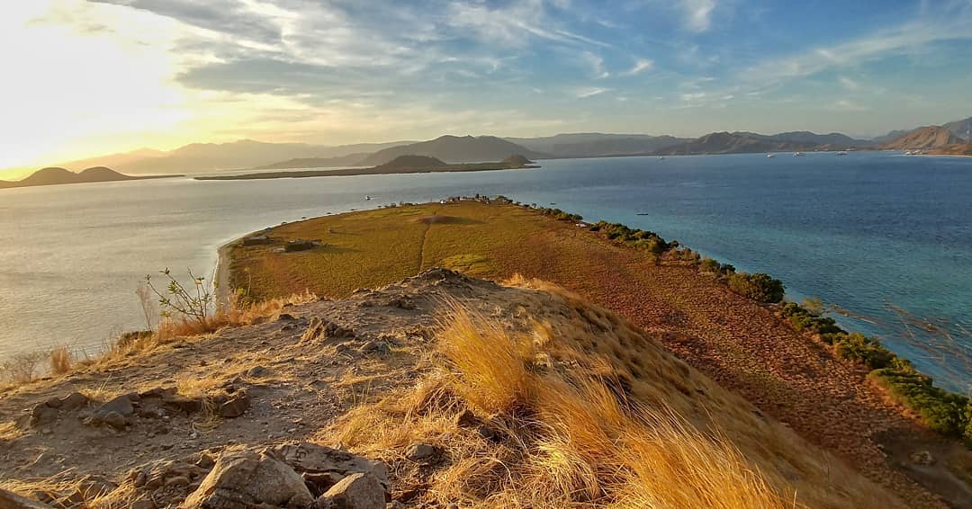 4 Pulau Tak Berpenghuni di Indonesia, Luar Biasa Keren