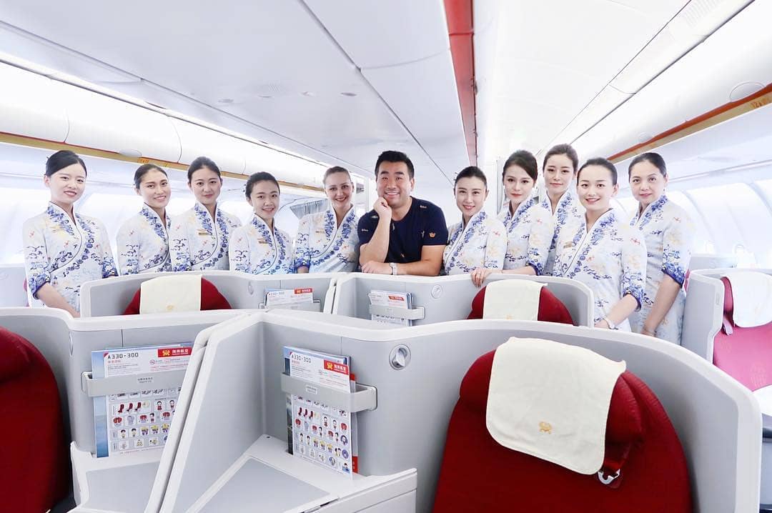 Ini Dia Daftar Profesi yang Bikin Kamu Traveling Gratis, Mau Coba?