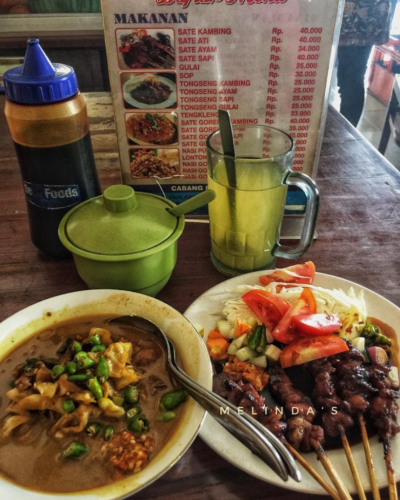 Sate dan Tongseng Pak Budi di Jakarta, Citarasa Istimewa yang Melegenda