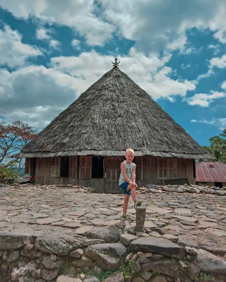 Eksotisnya 4 Kampung Adat di Flores dengan Budaya Istimewanya