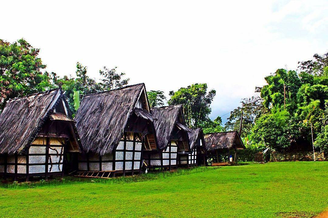 Sindang Barang Bogor, Wisata Sekaligus Upaya Melestarikan Budaya Sunda