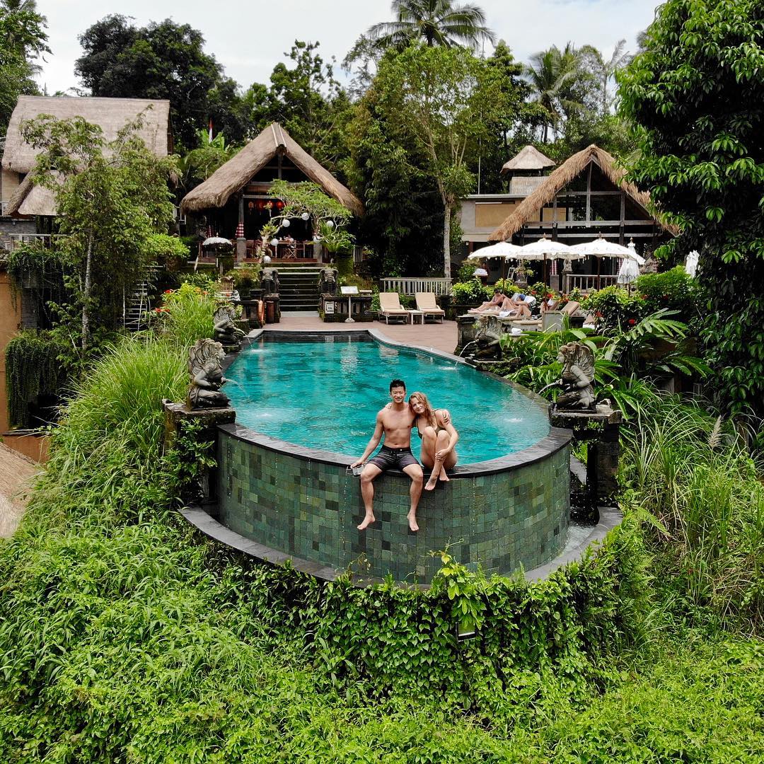 5 Hotel di Ubud dengan Infinity Pool, Pemandangannya Bikin Mata Adem!
