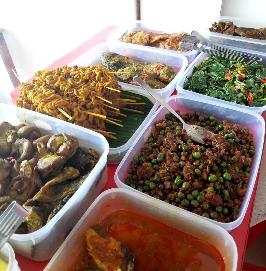 Rekomendasi Nasi Timbel Legendaris di Bandung, Enaknya Nggak Tanggung ...