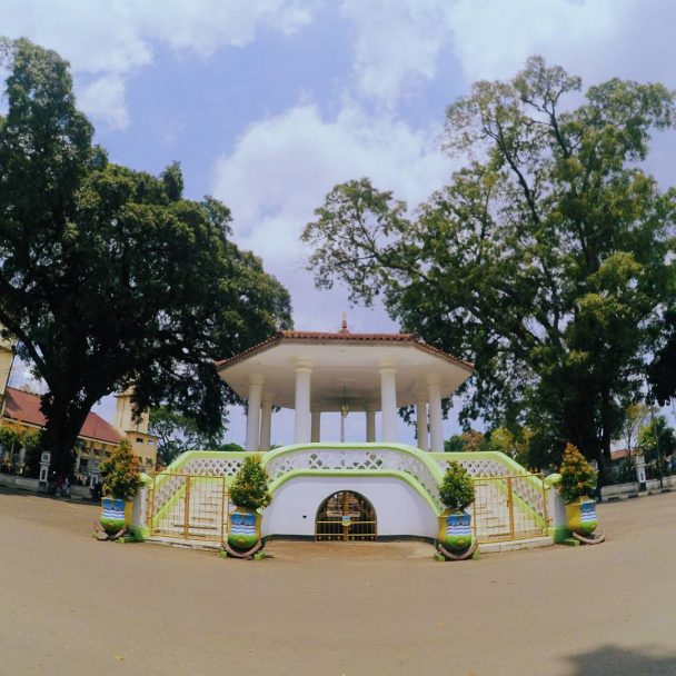 Peninggalan Belanda di Garut Ini Cantik dan Bersejarah, Liburan pun ...