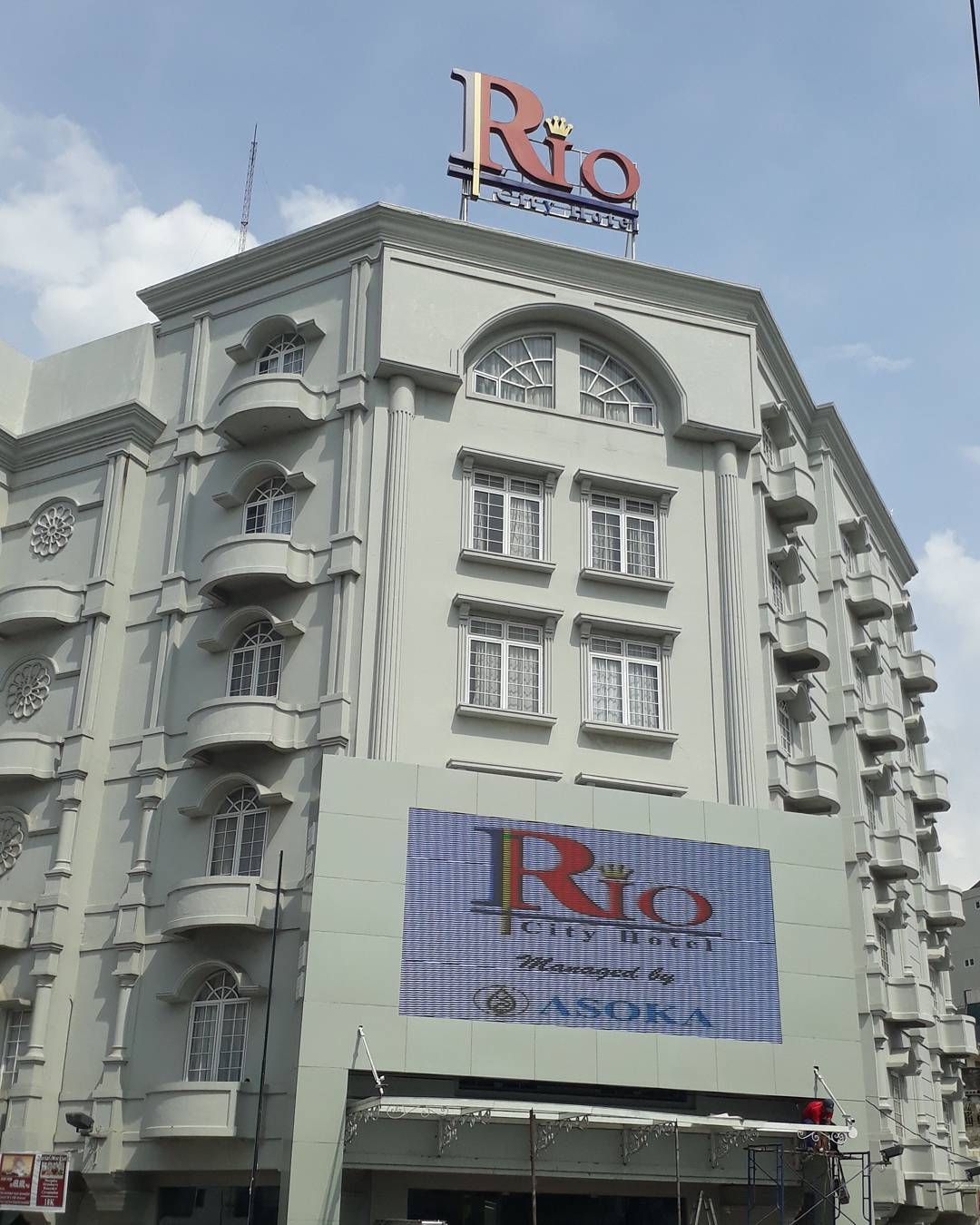 Rio Hotel Palembang - Perumperindo.co.id