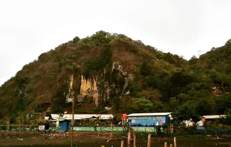 Jelajah Gunung Selok Cilacap, Mistis Namun Punya Pesona Alam yang Elok