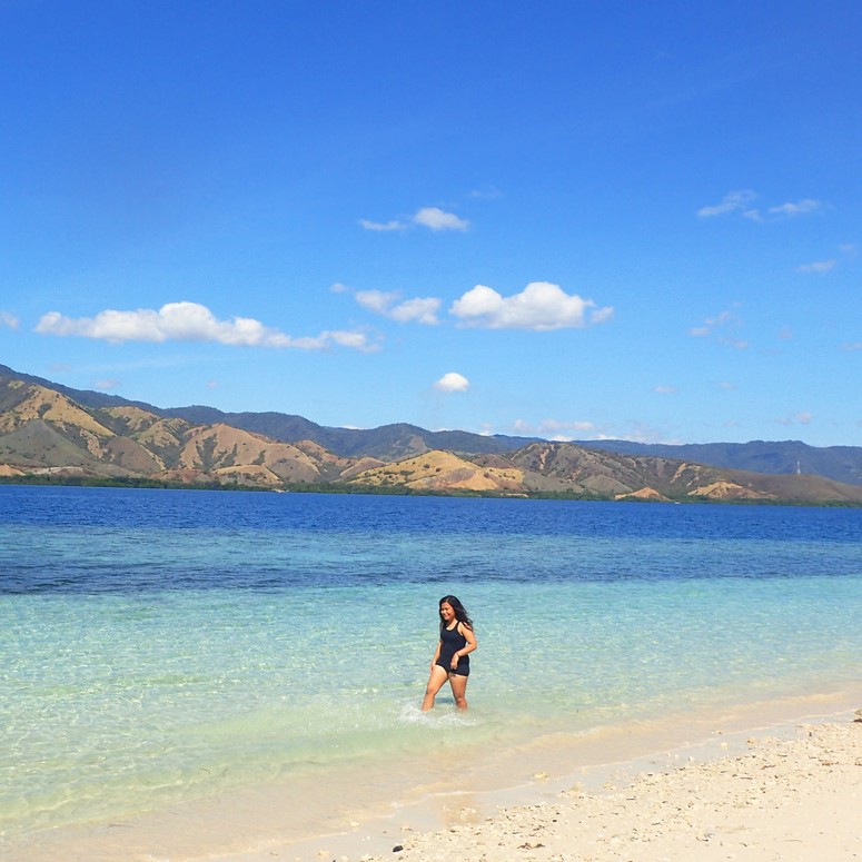 Pesona Alam Flores dalam Keindahan Taman Laut 17 Pulau Riung