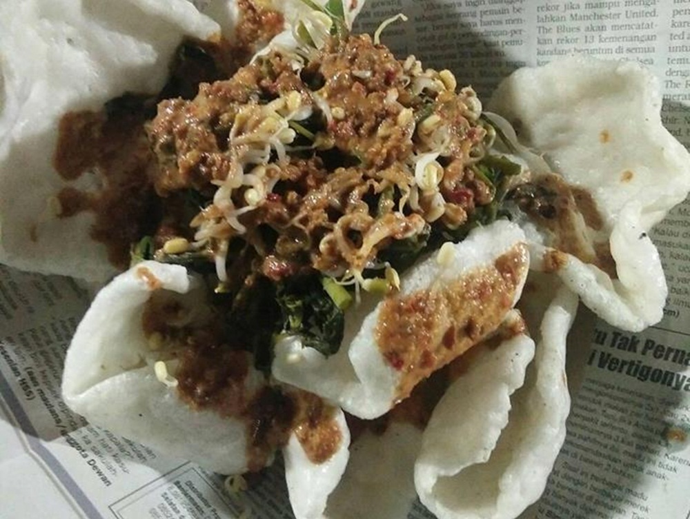 Pilihan Pecel Trenggalek, Bisa Sarapan Sambil Keliling Alun-alun