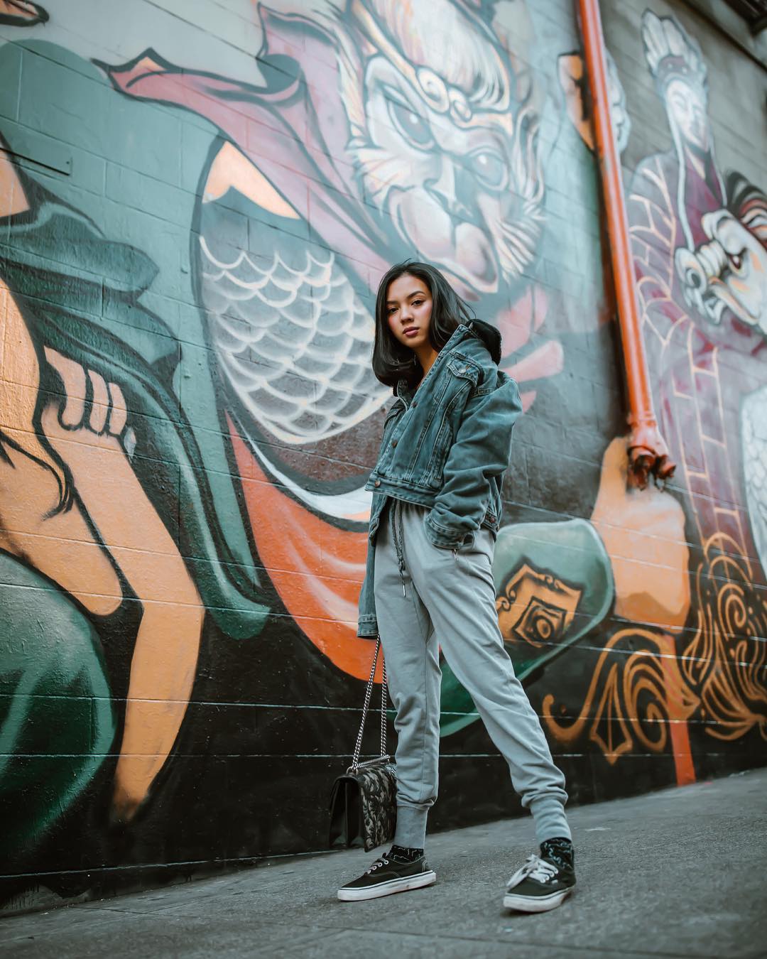 Traveling Kece Badai Ala Nazla Alifa Senia, Selebgram Cantik yang Dekat ...