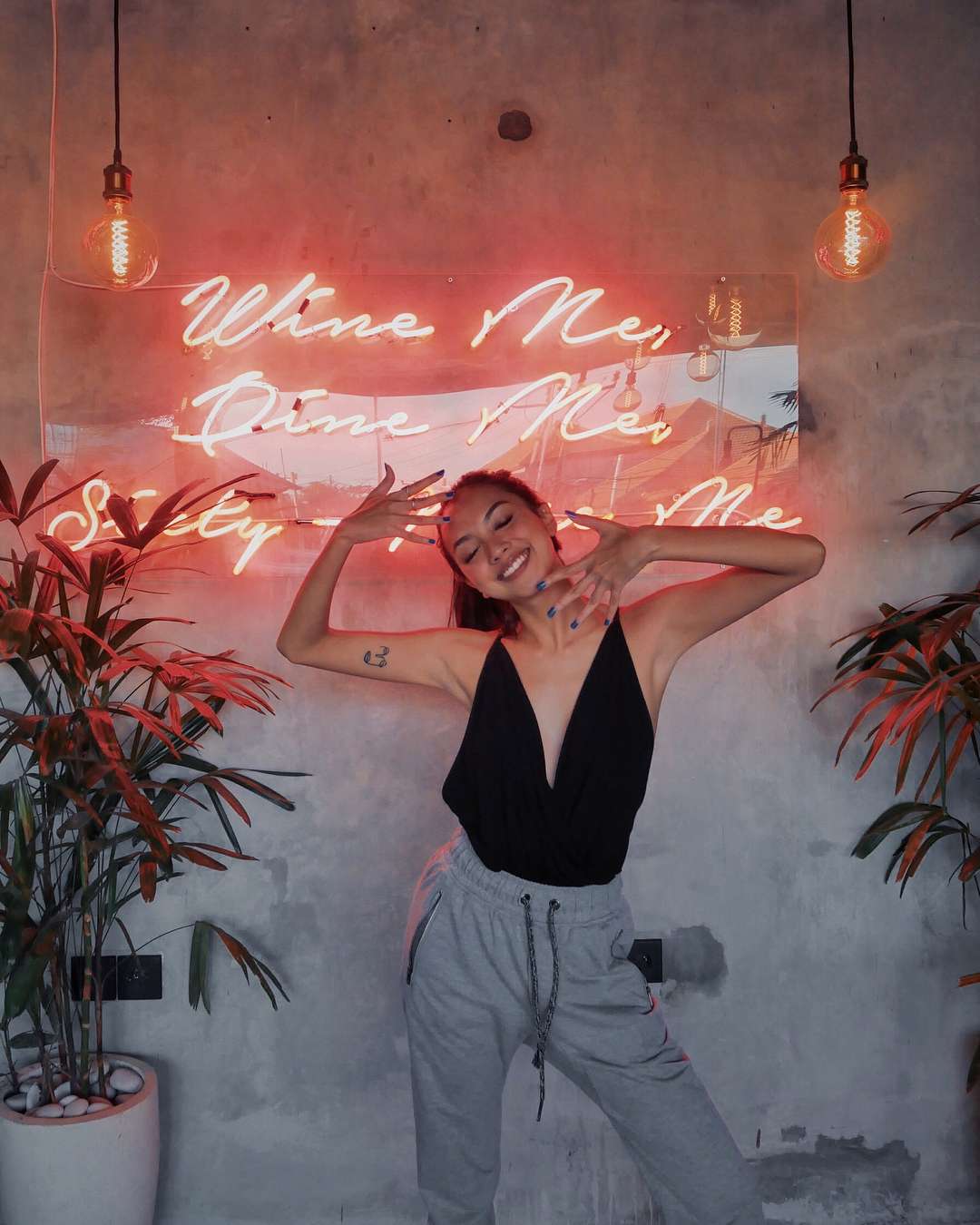 Traveling Kece Badai Ala Nazla Alifa Senia, Selebgram Cantik yang Dekat ...