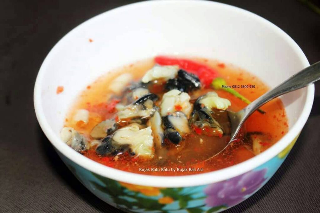Uniknya Rujak Batu-Batu di Bali, Berbahan Apa Sih?