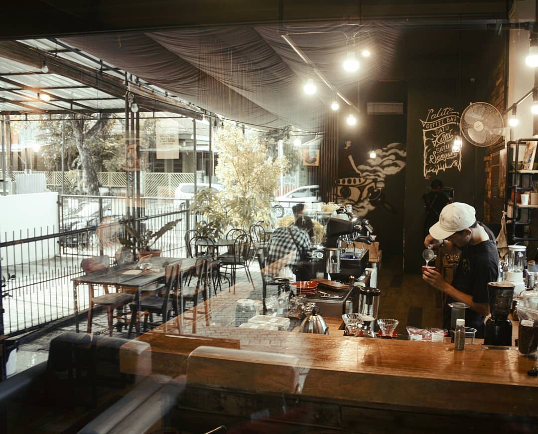 Coffee Shop di Padang yang Asik Untuk Nongkrong, Awas Lupa Pulang