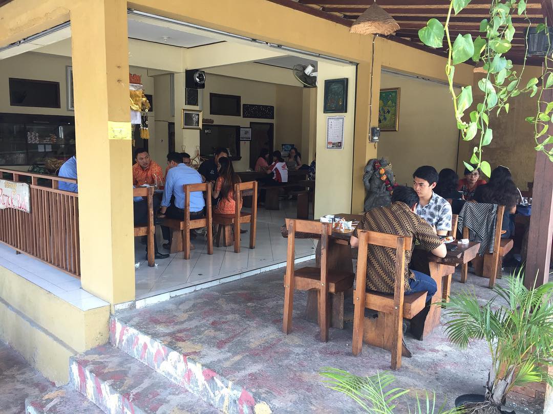 Uniknya Rujak Batu-Batu di Bali, Berbahan Apa Sih?