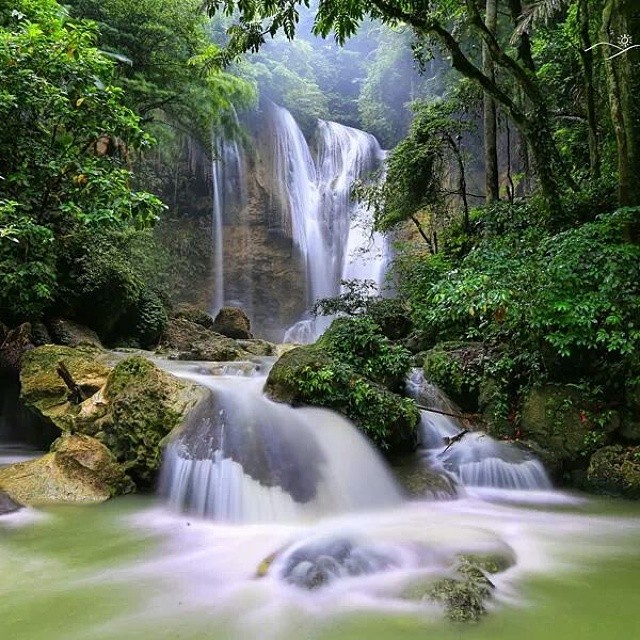 Berwisata ke Air Terjun Kabupaten Bone, Melipir Sejenak Dari Hiruk ...