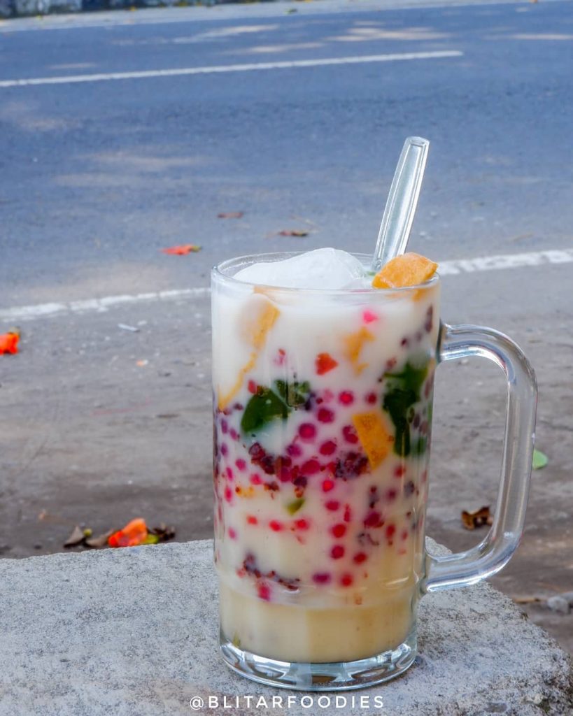 4 Ragam Es di Blitar Pelepas Dahaga dan Pengusir Penat Cuma 4 Ribuan