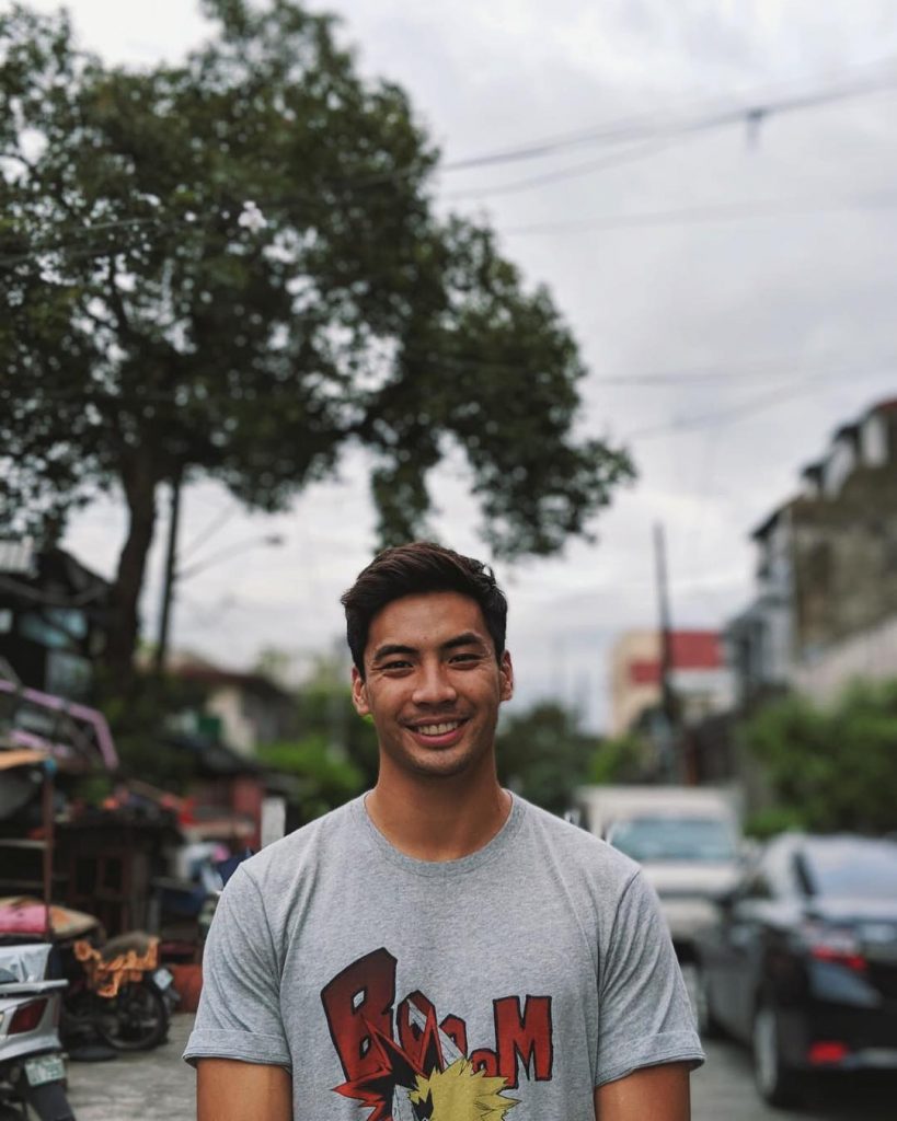 Liburannya Yoshi Sudarso, Aktor Indonesia yang Perankan Zuko di Live ...