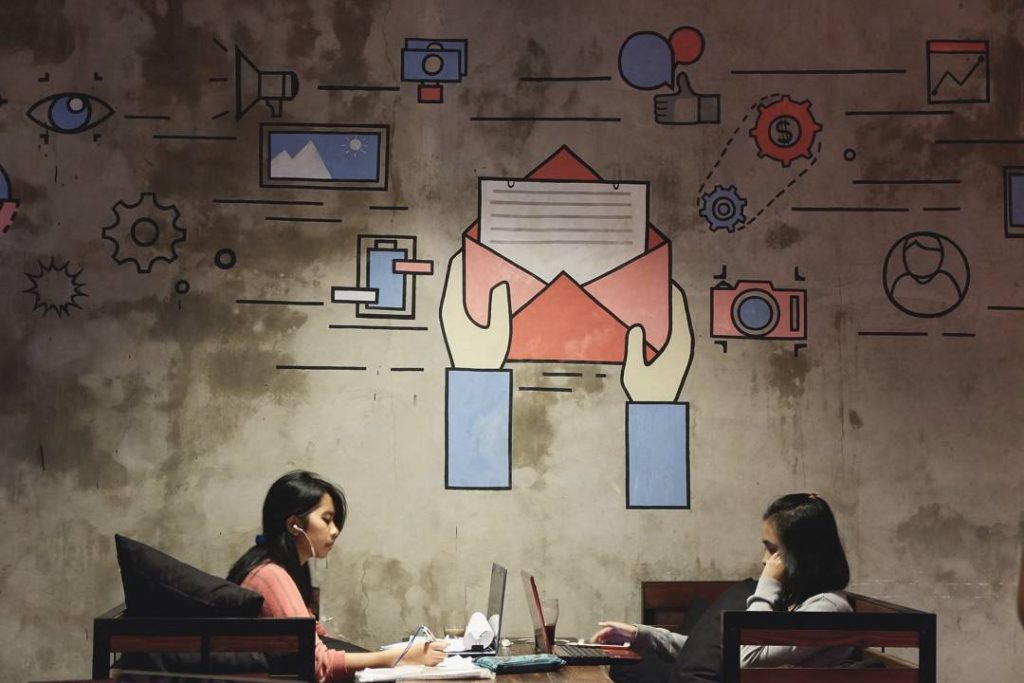 Kerja Sambil Nongkrong? Pilih Co-Working Space Cafe di Jogja Saja