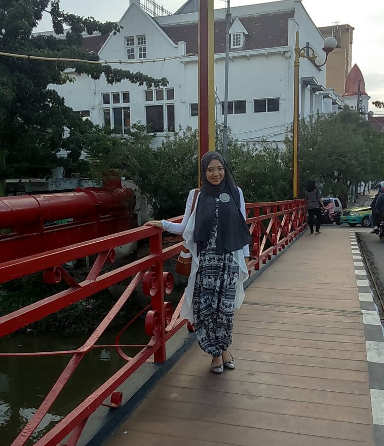 Wisata Jembatan Merah di Indonesia, Tempat Rekreasi Sampai Saksi Sejarah