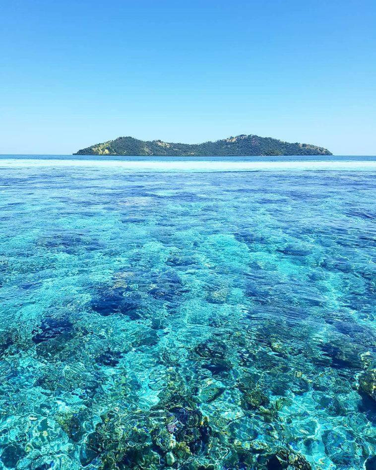 Melihat Fenomena Pasir Timbul di Pulau Nain, Surga Kecil di Sulawesi Utara