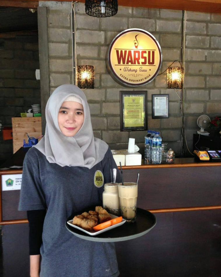 Bosan Ngopi? Kamu Bisa Nongkrong di Kafe Susu Malang Ini