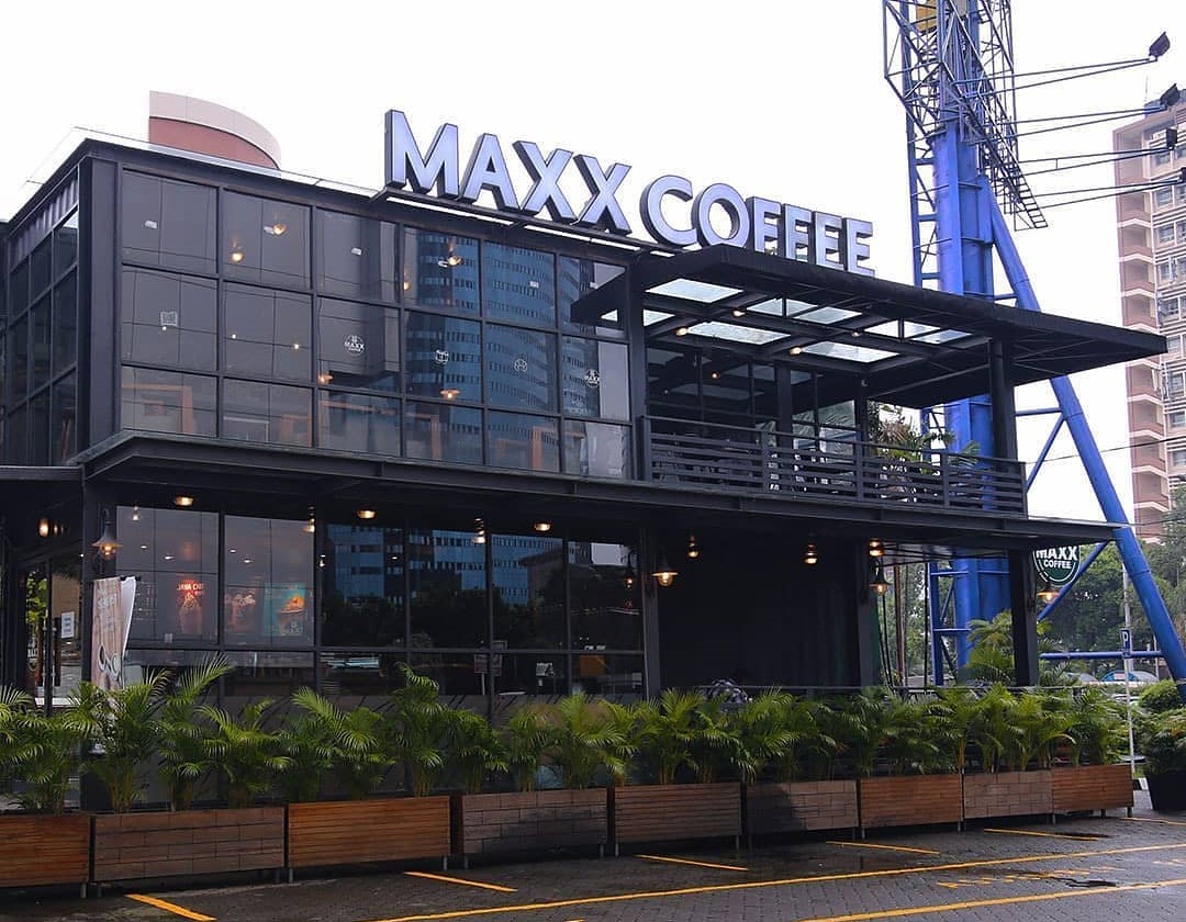 Container Cafe di Indonesia, Nikmati Nongkrong Seru di Peti Kemas ...