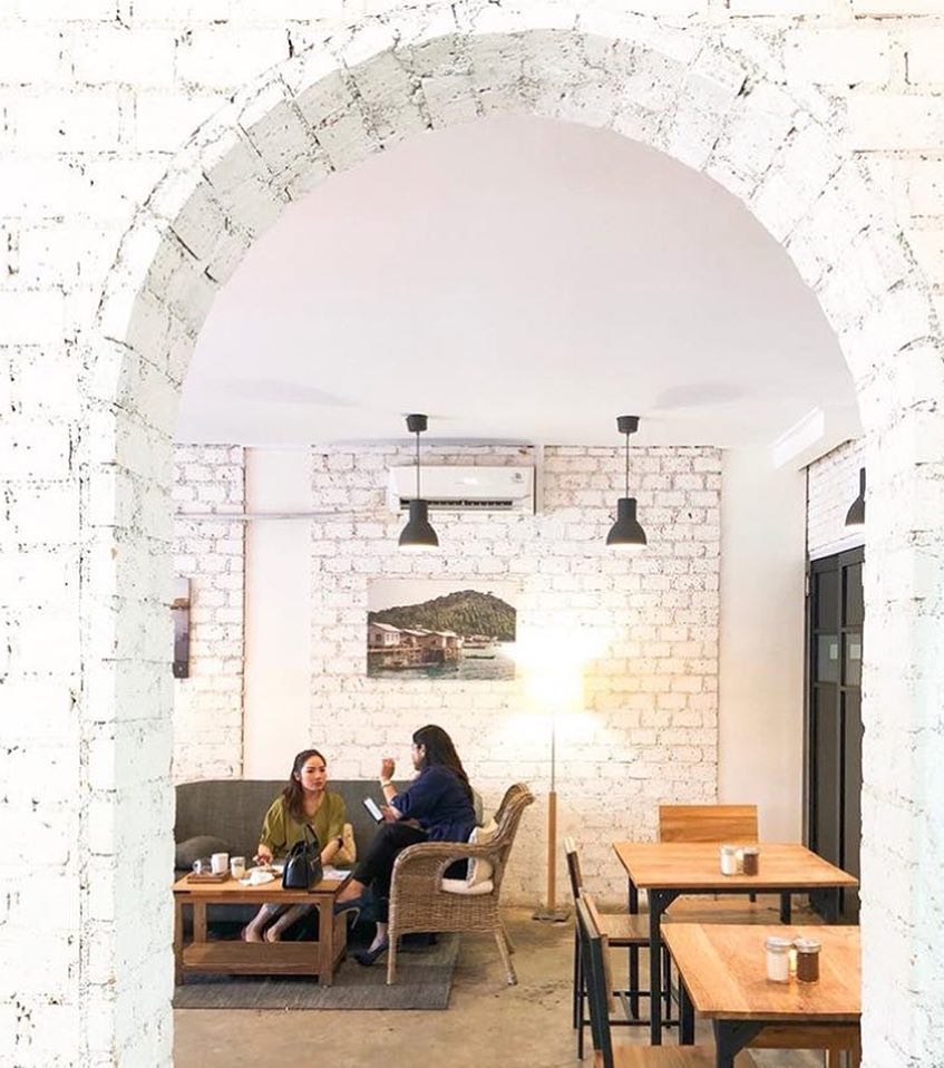 Rekomendasi Kafe di Batam yang Nggak Hanya Punya Menu Patut Dicoba, Ada ...